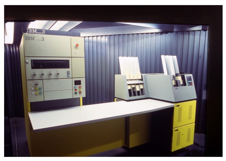 IBM iSeries/AS400 Systems Timeline | Evolution & Milestones